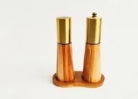 China Traditional Stainless Steel Wooden Pepper Spice Mill Set with Ceramic Grinder - 2-Piece Kitchen Set for sale