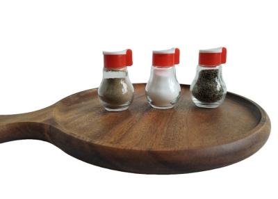 China Glass Seasoning Shakers with Screw-On Lids - Customizable Colors, 100,000 MOQ, ISO9001 Certified for sale