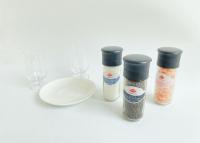 China Customized 80ml Glass Grinder Manual Adjustable Refillable Spice Herb Grinder for sale