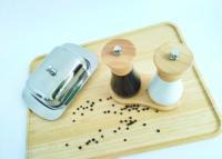 China Round Wooden Salt & Pepper Grinders 6.2cm x 13.9cm with Ceramic Mechanism - Manual Adjustable Spice Mills for sale