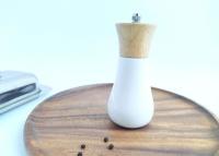 China Round Wooden Salt & Pepper Grinders 6.2cm x 13.9cm with Ceramic Mechanism - Manual Adjustable Spice Mills for sale