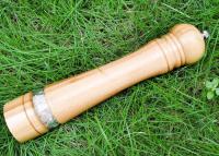 China Rubber Wood Ceramic Salt Pepper Mill 5.2x26.3cm Adjustable Grinder Natural Finish for sale