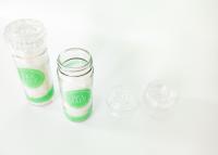 China Customizable Glass Grinder with Plastic Lid for Seasoning Spices Herbs 200ml for sale