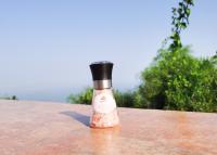 China 80ml Salt Pepper Grinder with Adjustable Head Transparent Glass Condiment Bottle 120g for sale