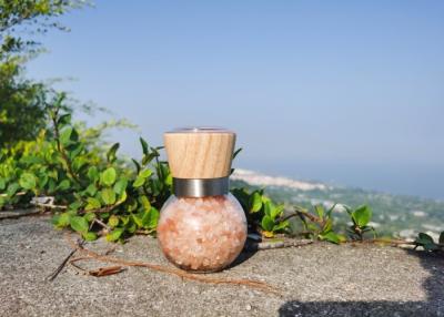 China Salt Pepper Grinder 200ml Adjustable Ceramic Mill Glass Bottle Condiment Shaker for sale