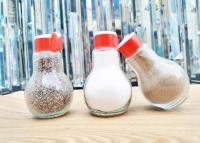 China 100ml Glass Spice Jar with PP Lid Shaker for Herbs Spices Sugar Salt Pepper for sale