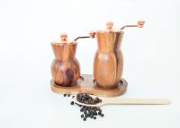 China Natural Wood Salt and Pepper Grinder Set with Ceramic Core - Multiple Sizes 30-40 Day Delivery for sale