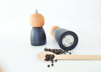 China Elegant and Functional Wooden Salt And Pepper Grinders for Your Table Setting for sale