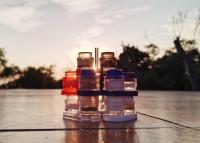 China Single-use Plastic Flavoring Shakers Small-sized Color-rich Disposable For Cleanliness for sale