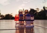 China Disposable Plastic Shakers for Seasonings Compact Capacity Assorted Colors Practical One-time Use for sale