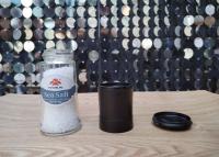 China 70ml Plastic Salt and Pepper Grinder with Ceramic Core Adjustable Coarseness Refillable Glass Jar for sale