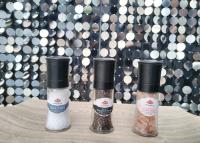 China 70ml Plastic Salt and Pepper Grinder with Ceramic Core Adjustable Coarseness Refillable Glass Jar for sale