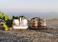 China Disposable Plastic Salt and Pepper Shakers 1.0g 0.2g Small Capacity Seasoning Bottles for sale