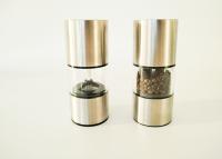China Premium Stainless Steel Salt & Pepper Grinder with Ceramic Core - Adjustable Coarseness, Silver Finish, Manual Operation for sale