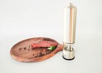 China Electric Stainless Steel Pepper Salt Grinder Battery-Operated with Adjustable Coarseness and Ceramic Core for sale