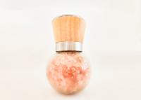 China Round Glass Pink Salt Grinder with Wooden Lid and Ceramic Core 200ml for sale