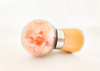 China Round Glass Pink Salt Grinder with Wooden Lid and Ceramic Core 200ml for sale