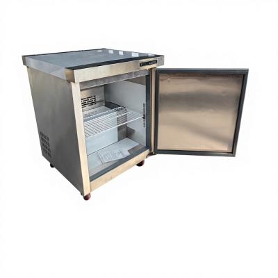 China Stainless Steel Salad Preparation Refrigerator with Adjustable Thermostat and Automatic Defrost for sale