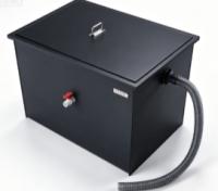 China Corrosion Resistant Stainless Steel Grease Trap with Anti Rust Coating and Flexible Hose Outlet for Sediment Discharge for sale