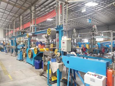 China Full Automatic Cable Extruder Machine 75KW Reel Size 800-1250MM for sale