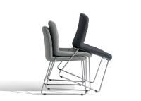 China Rachel Office Training Chair with Sleek Sled Base, Stackable Design, and Robust Steel Frame for Efficient Training Rooms for sale