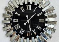 China Elegant Silver Mirror Wall Clock with Silent Movement and Customizable Design for sale