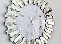 China Silver Mirror Wall Clock with Silent Movement and Customizable Design for Luxe Homes for sale