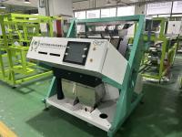 China Wenyao 500-1500kg/h Coffee Beans Rice Garin Color Optical Sorting Cereal Color Sorter Machine for sale