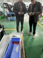 China Wenyao Color Sorting Machinery PET PVC Flakes Plastic Color Sorter by Color Difference for sale