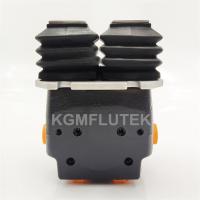 China Excavator Foot Brake Valve YN30V00105F2 for Kobelco SK200-8 6 Month Warranty for sale