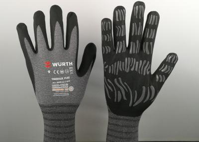 China Micro Foam Insulated Nitrile Gloves , Nitrile Dipped Gloves Raised Grain Pattern for sale