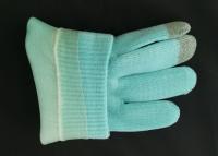 China Blue Cotton Spa Gloves with Vitamin E and Mineral Oils for Hand Moisturizing 155g for sale