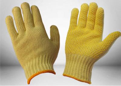 China Aramid Cut Resistant Knitted Gloves PVC Dotted Slip Proof 7 Gauge 10 Inch for sale
