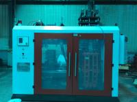 China Fully Automatic Blow Molding Machine 1L lubrication oil container with defleshing and IML for sale