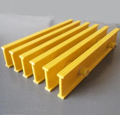 China Pultruded GRP Fiberglass Decking Floor 38mm 50mm for Corrosion Resistant Ship Walkway for sale