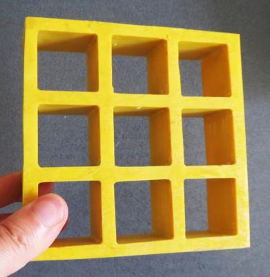 China Open Area 40% 80% FRP Livestock Grating for Poultry Bird Pigeon Flooring Solution for sale