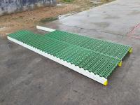 China 60x60x5cm Plastic Slatted Floor for Sheep House Flooring 600mmx600mm 2150g Durable Polypropylene for sale