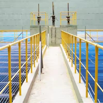 China FRP Floor Mounted Deck Railing Guardrail 1.1m Height for Industrial Catwalk Handrail for sale