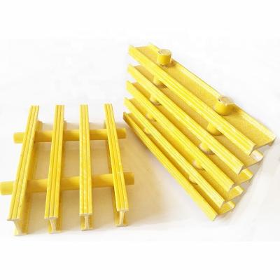 China Pultruded FRP Fiberglass Floor Grating High Load Bearing 38mm 50mm Sizes for sale
