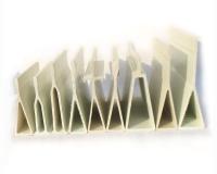 China Anti-Corrosion Fiberglass Pultrusion Triangle Support Beams 100x32x5.5mm for High Strength for sale