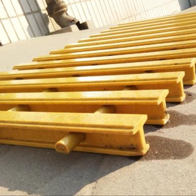 China FRP Pultruded Grating T Bars 25mm to 65mm Height for Slip-Resistant Fire-Retardant Flooring for sale