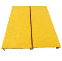 China Non Slip Gritted Surface FRP Stair Treads for High Traffic Areas 25mm Thick for sale