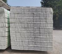 China Anti-corrosion FRP Support Beams 100x32mm to 150x45mm for Pig Pen Floor for sale