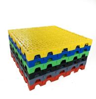 China 40x40x4.0cm PP Interlocking Plastic Mat Heavy Duty Garage Floor Covering 1-3 Ton Load Capacity for sale