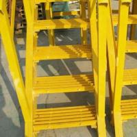 China Anti-Slip FRP Pultruded Grating 25mm to 65mm Height Heavy Duty Staircase for sale