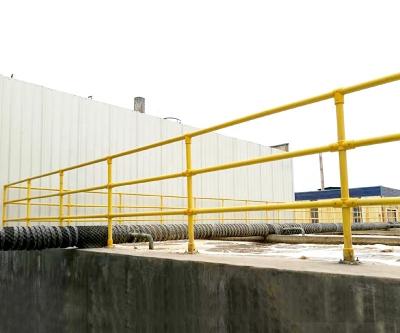 China Fiberglass FRP Railing System for Staircase Decking Walkway Corrosion Resistant 6 Pultrusion Lines for sale