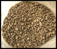 China Irregular Biodegradable Potassium Humate Granules 35% Organic Matter 31% Humic Acid for Agriculture Aquaculture for sale