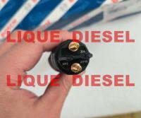 China BOSCH Common Rail Fuel Injector 0445120304 5272937 for Cummins ISLE 445120304 for sale