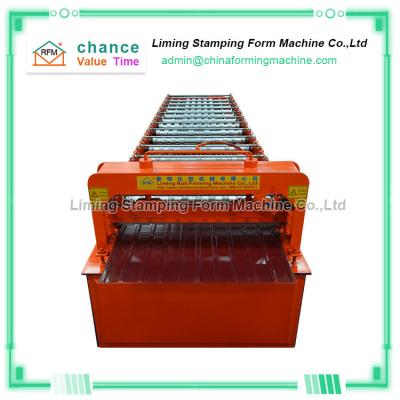 China L7500mm Roof Tile Roll Forming Machine , ISO9001 Aluminium Roofing Sheet Making Machine for sale