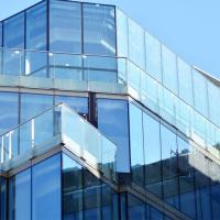 China Clear Tempered Glass Toughened Glass For Screen Wall Plank Road Partition Sun Room for sale